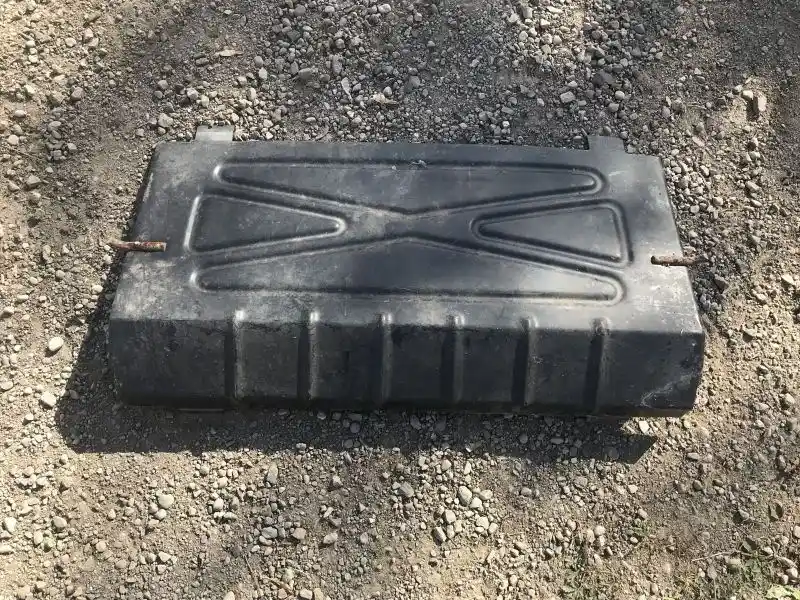 Used Kenworth Battery Box Cover for sale | Glenburnie Ontario Canada ...