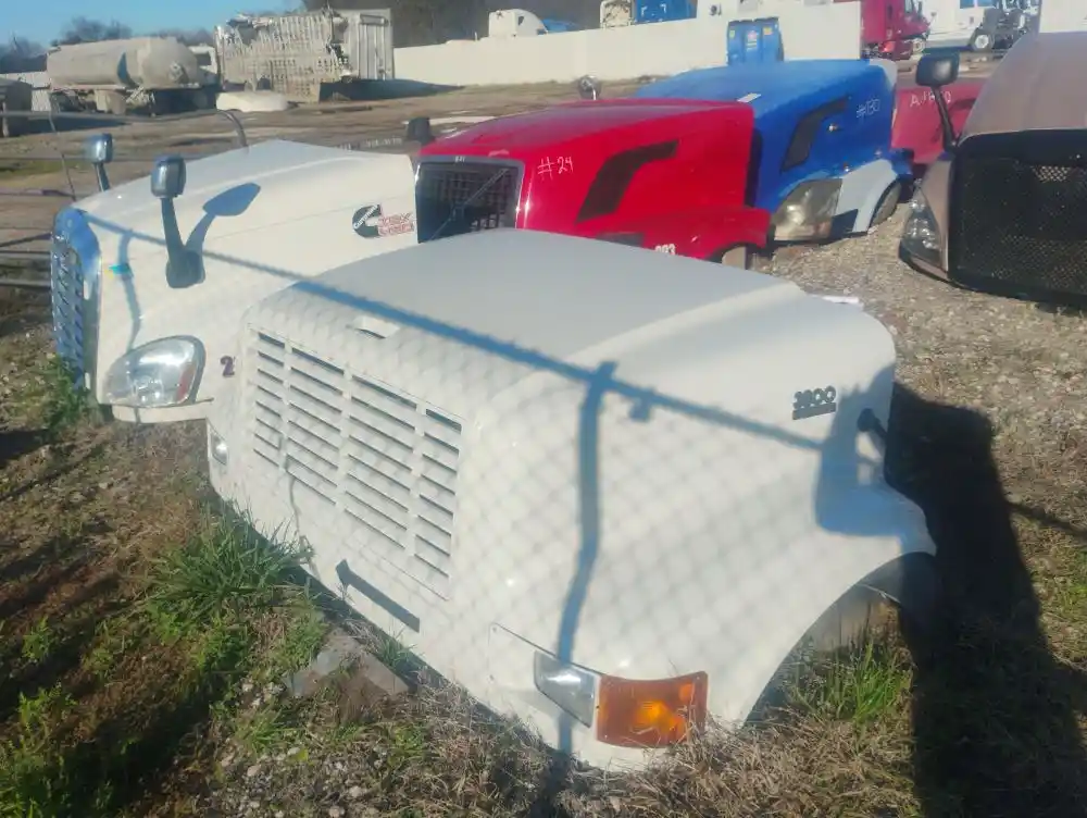 Used, Recycled, New, and Aftermarket Heavy Duty Truck Parts
