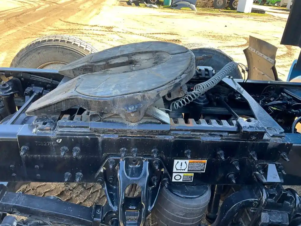 Used 2021 AIR SLIDE Holland Fifth Wheel for sale | Madera California ...