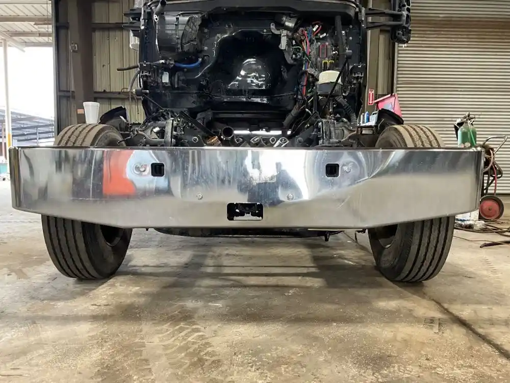 Used 2021 Kenworth T880 Bumper for sale | Madera California United ...