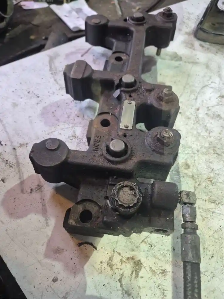 Used Cummins universal Engine Brake for sale | Beckley West Virginia ...