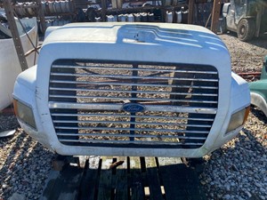 New and Used Ford L9000 Aeromax Hoods for sale | TPI