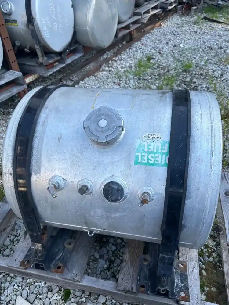 Used, Recycled, New, and Aftermarket Heavy Duty Truck Parts