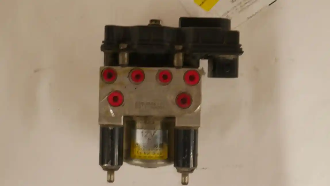 Used, Recycled, New, and Aftermarket Heavy Duty Truck Parts