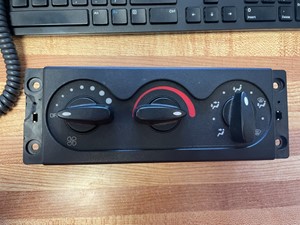 New and Used International Heater/AC Control Assys for sale | TPI