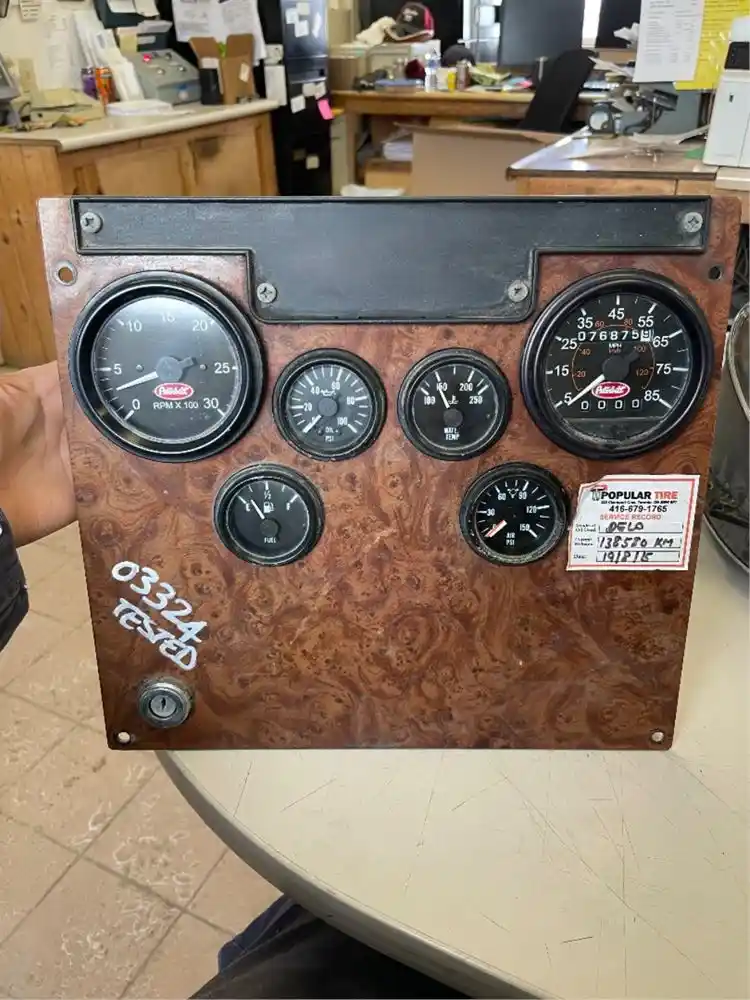 Used 2002 Peterbilt 330 Instrument Cluster for sale | Bradford Ontario ...