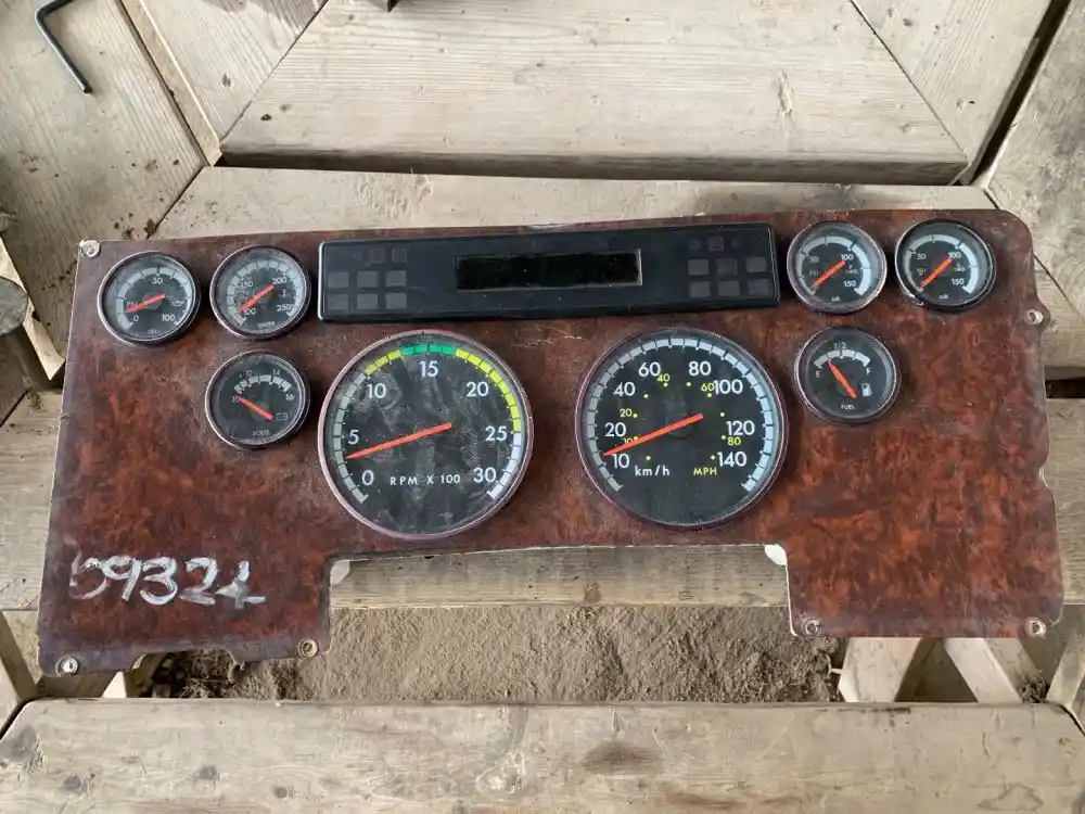 Used 2003 Freightliner Century Class Instrument Cluster for sale ...