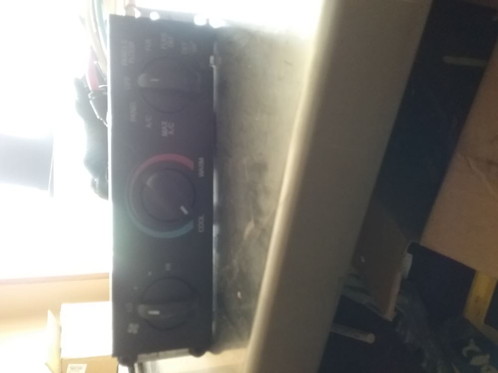 Used 1998 Ford A9513 Aeromax 113 Column Switch for sale | Whitesville ...