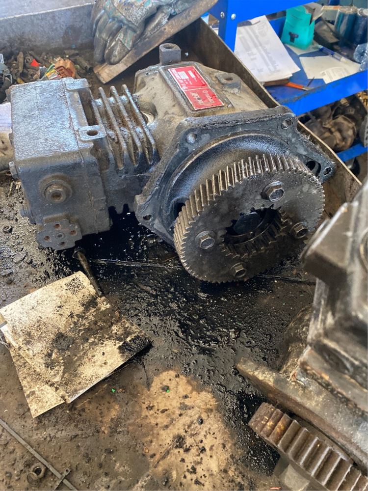 Used Detroit SERIES 60 Air Compressor for sale | Port Perry Ontario ...