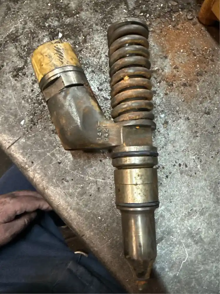 Used, Recycled, New, and Aftermarket Heavy Duty Truck Parts
