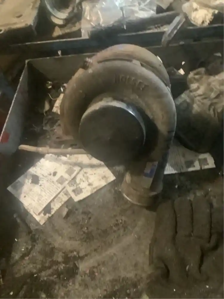 Used, Recycled, New, and Aftermarket Heavy Duty Truck Parts