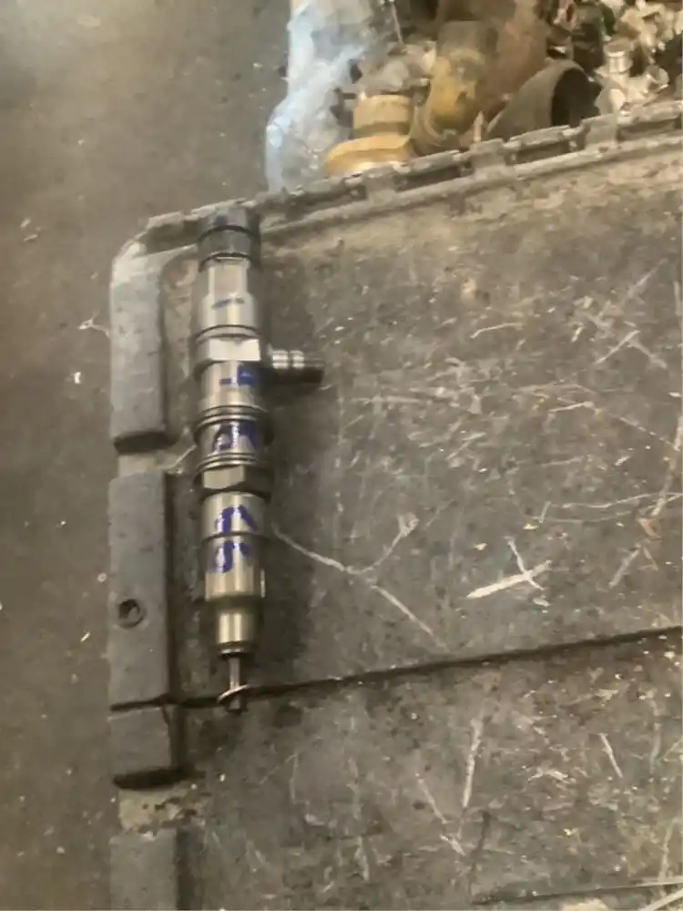 Used Detroit DD15 Injector for sale | Port Perry Ontario Canada ...