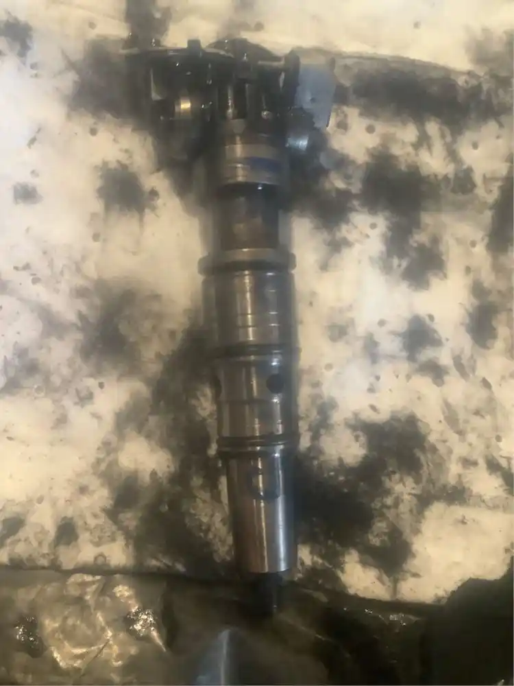 Used, Recycled, New, and Aftermarket Heavy Duty Truck Parts