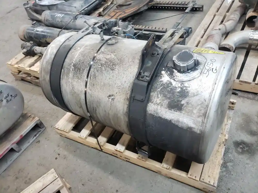 Used 2019 FREIGHTLINER CASCADIA NEW Fuel Tank for sale | Ste-Julie ...