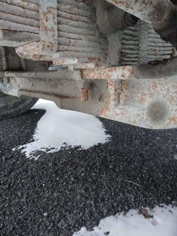 Used 1992 FORD LTS-8000 Front Axle, Complete