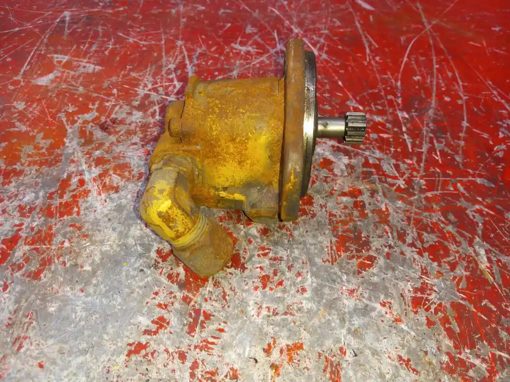 Used 2008 CATERPILLAR C-15 ACERT DPF Fuel Gear Pump