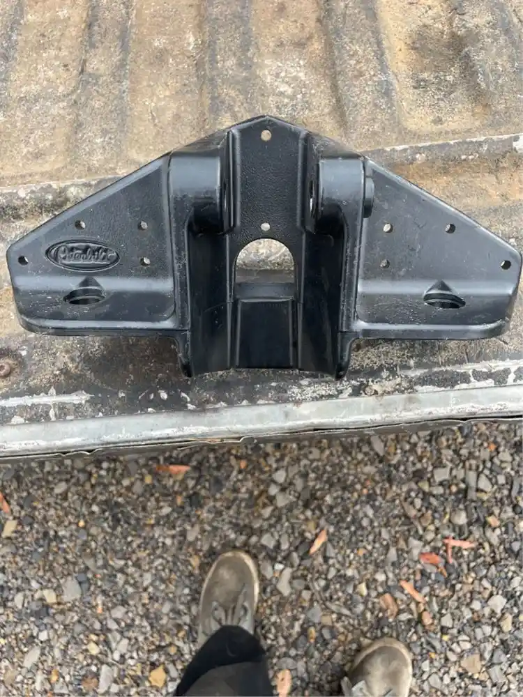 Used, Recycled, New, and Aftermarket Heavy Duty Truck Parts