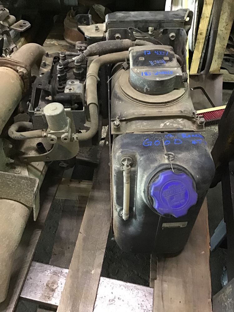 2012 Isuzu Reach Stock 183 W00015 19 DEF Tanks TPI 2012 Isuzu Reach Stock 183 W00015 19 DEF Tanks TPI