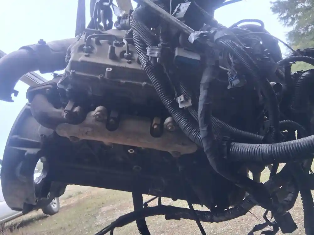 Used, Recycled, New, and Aftermarket Heavy Duty Truck Parts