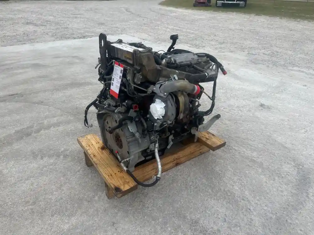 Used 2011 Isuzu 4HK1-TC Engine Assy