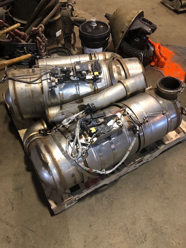 Used 2016 Peterbilt 386 Diesel Particulate Filter (DPF) for sale ...