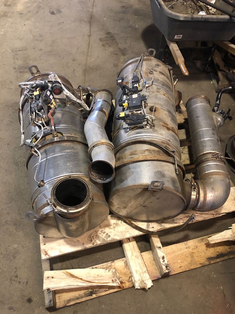 Used 2016 Peterbilt 386 Diesel Particulate Filter (DPF) for sale ...