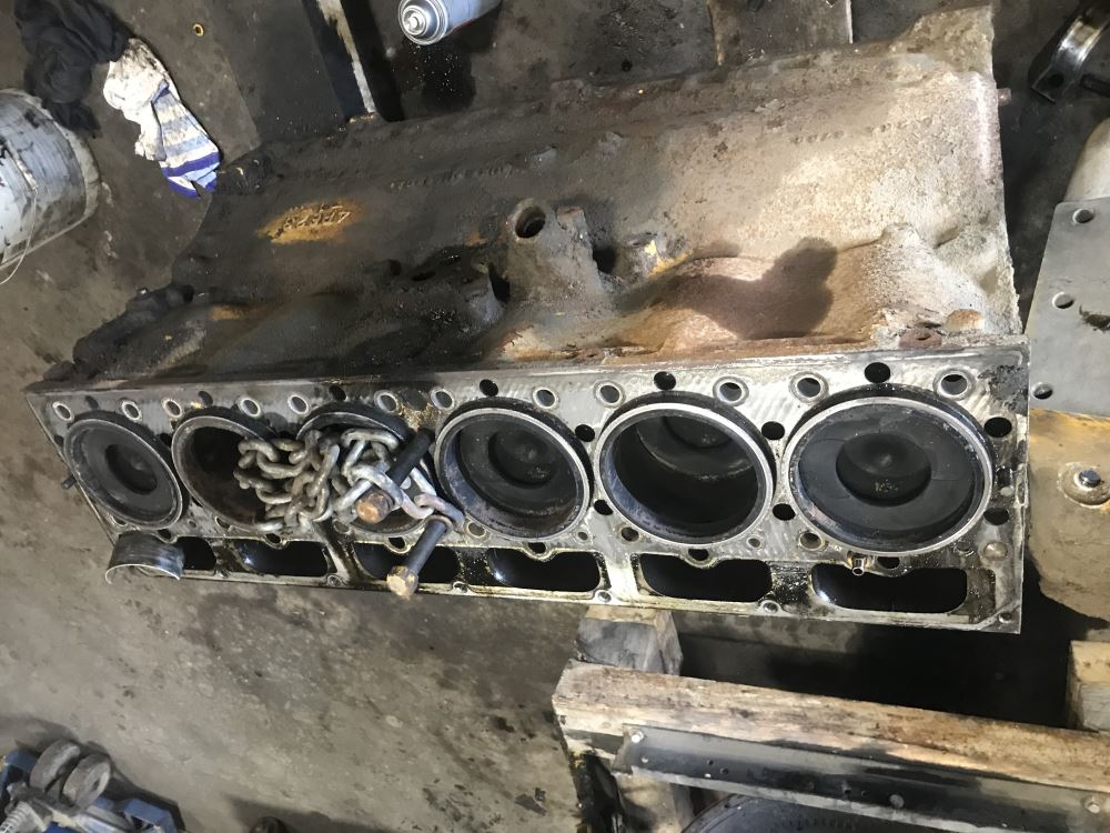 Used, Recycled, New, and Aftermarket Heavy Duty Truck Parts