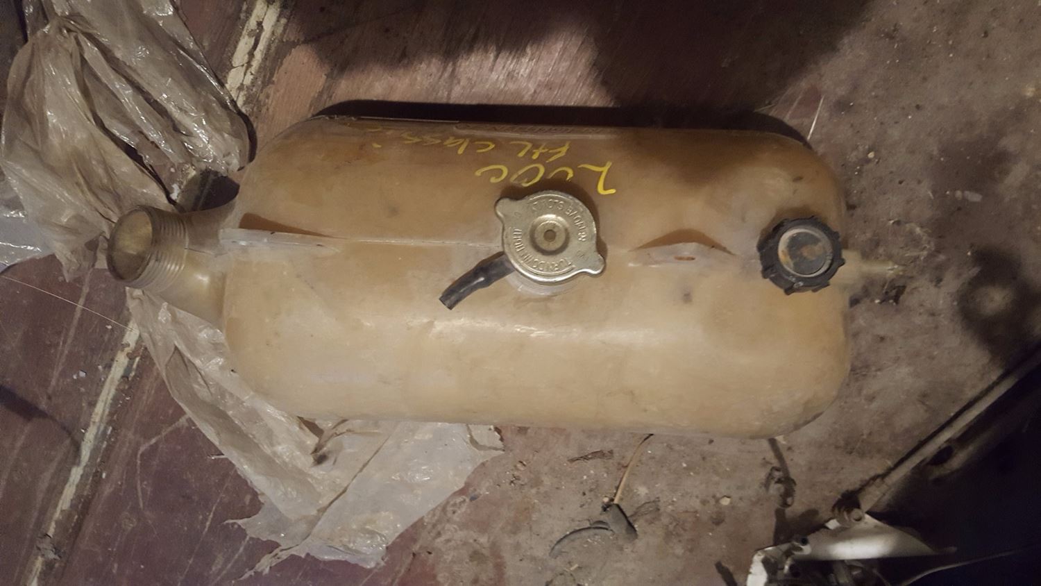 Used 2000 Freightliner CLASSIC Radiator Overflow Bottle for sale | St ...