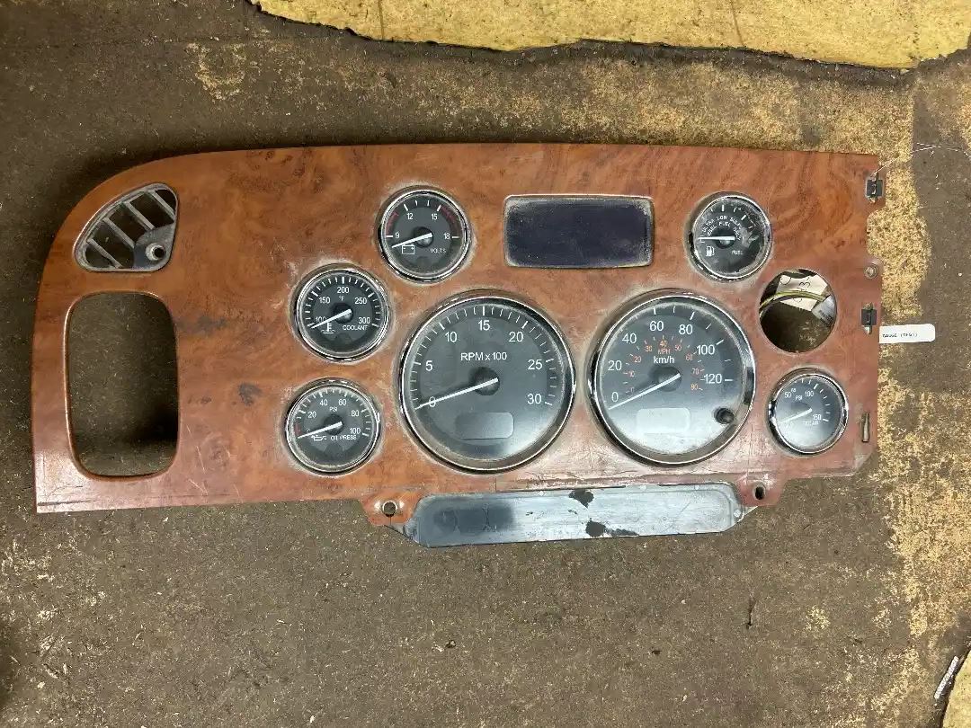 Used Peterbilt Instrument Cluster for sale | St. Andrews Manitoba ...
