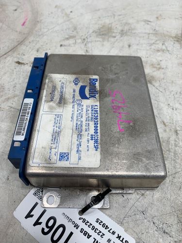 Used 2016 Bendix ABS Modulator Valve for sale | Dorr Michigan United ...