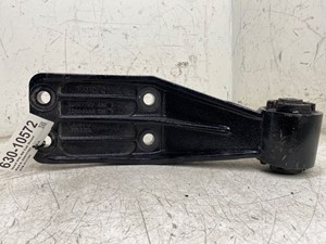 New and Used Volvo VNL Cab Mounts For Sale | TPI