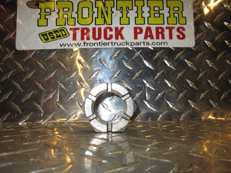 Used Eaton Axle Nut Wheel End, Spoke and Hub for sale | Dorr Michigan ...