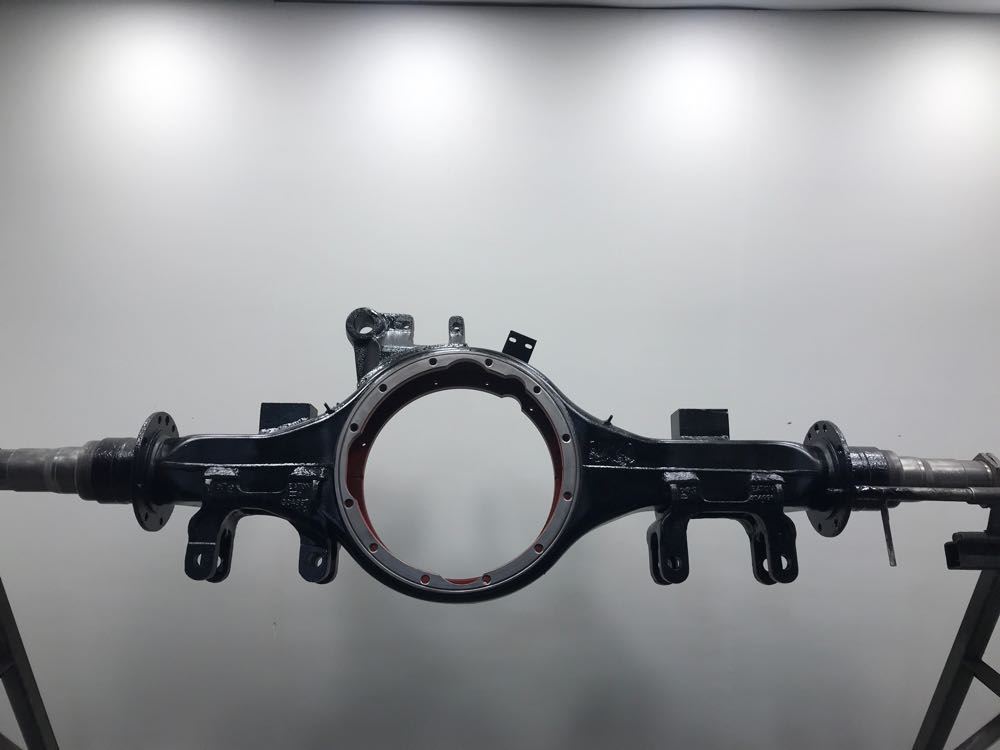 Used Eaton DS-402 Axle Housing (Rear) for sale | Dorr Michigan United ...