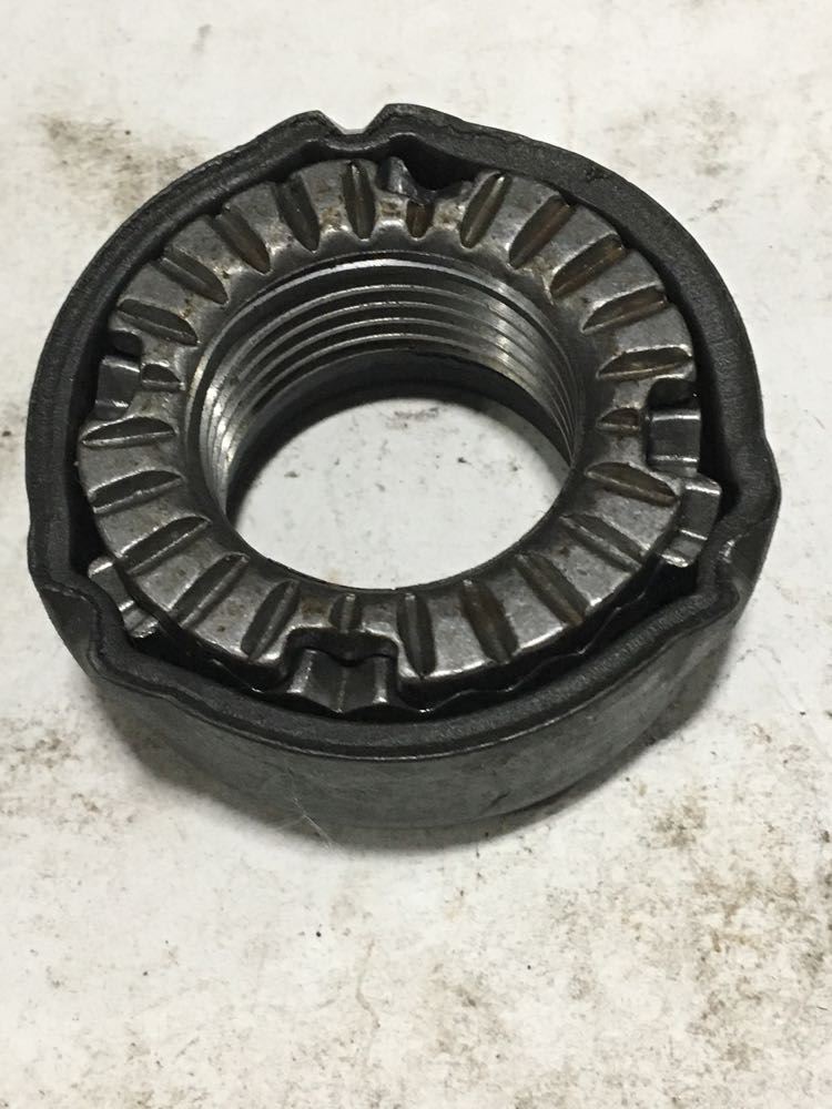 Used GMC Axle Nut Wheel End, Spoke and Hub for sale | Dorr Michigan ...