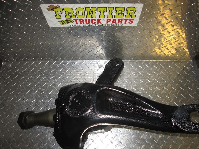 Used Hendrickson 60952 002 Spindle/Knuckle for sale | Dorr Michigan ...