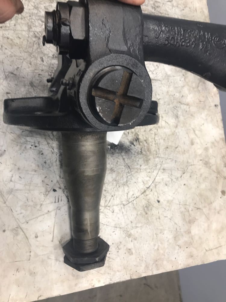 Used Mack One Arm RH Spindle/Knuckle for sale | Dorr Michigan United ...