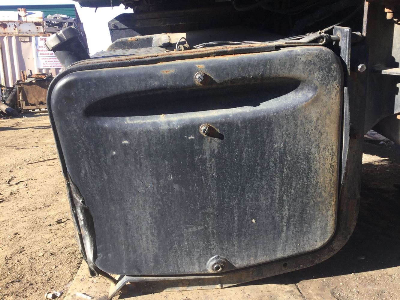 Used 1990 Mack DM690S Fuel Tank for sale | Freehold New Jersey United ...