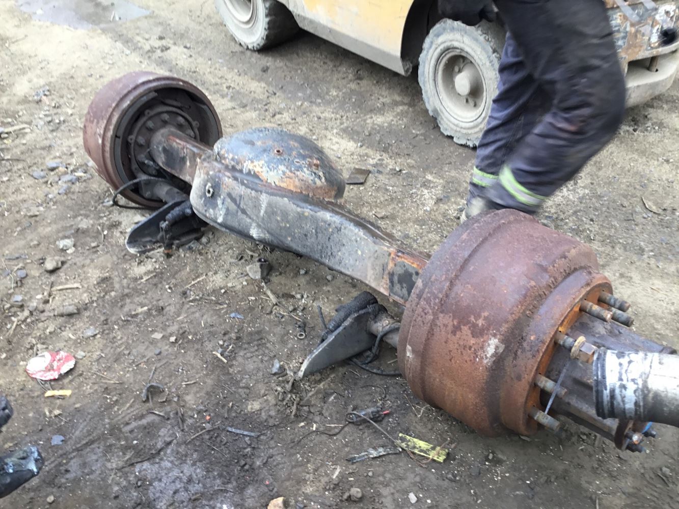 Eaton 21060S (Stock #ERH-764) | Axle Housings (Rear) | TPI