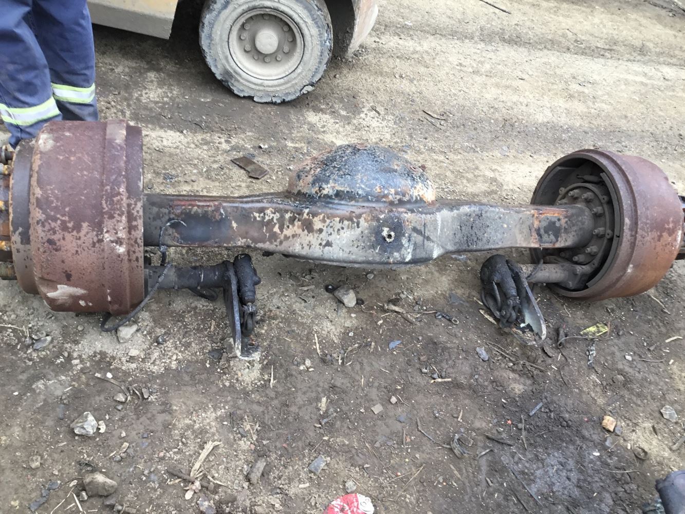 Eaton 21060S (Stock #ERH-764) | Axle Housings (Rear) | TPI