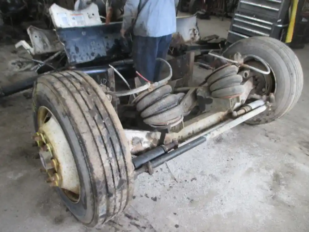 Used, Recycled, New, and Aftermarket Heavy Duty Truck Parts