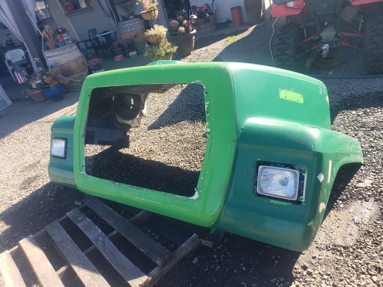 Used 1986 Ford L8000 Hood for sale | Eugene Oregon United States ...