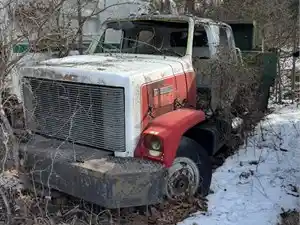 GMC Brigadier Semi Trucks For Sale | 18-Wheeler Trucks | TPI