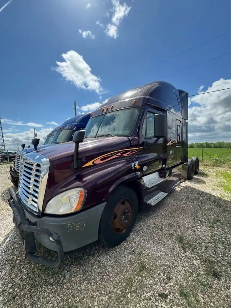 Used, Recycled, New, and Aftermarket Heavy Duty Truck Parts