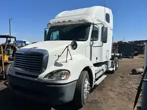 Freightliner 108 SD Trucks For Sale | TPI