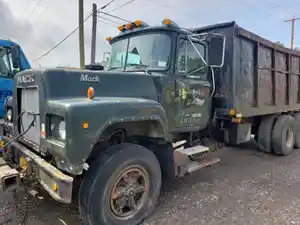 Mack R-685 ST Semi Trucks For Sale | 18-Wheeler Trucks | TPI