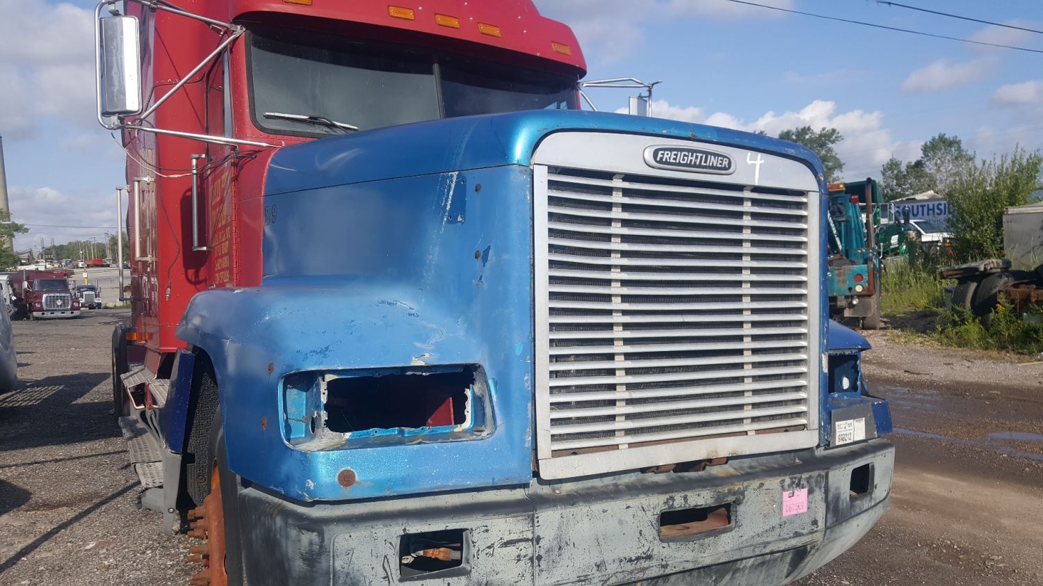 Salvage 1996 Freightliner FLD120 Truck Tractor For Parts | Depew, New ...