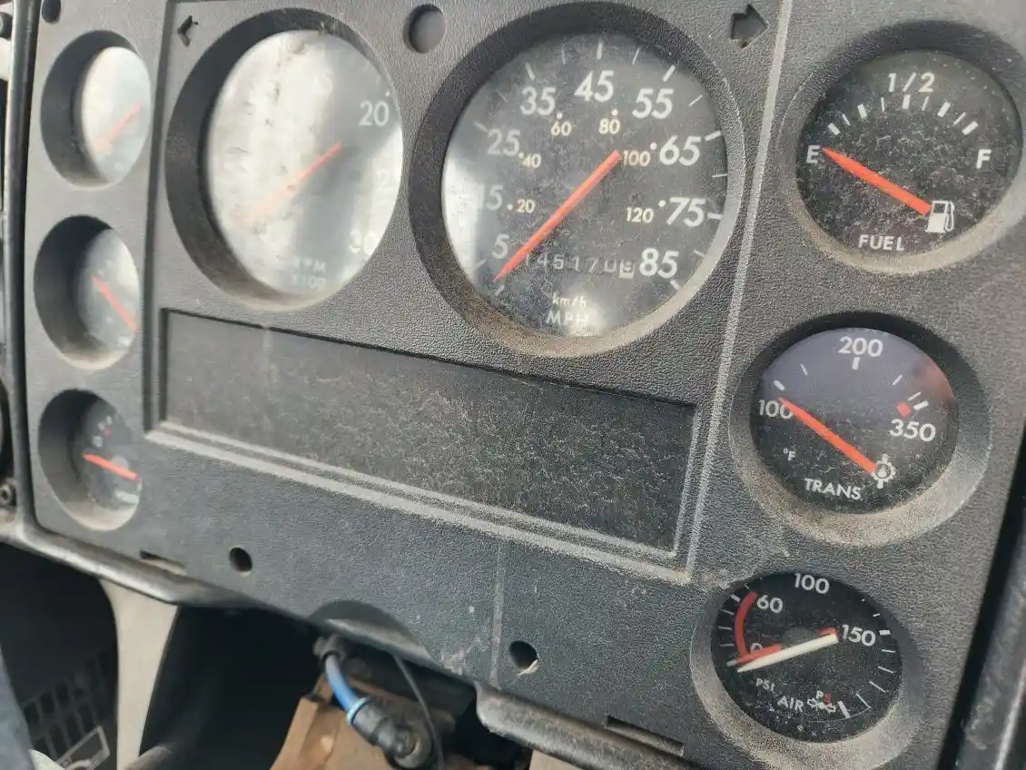 Salvage 1999 Freightliner FS65 Chassis Bus For Parts | Depew, New York ...