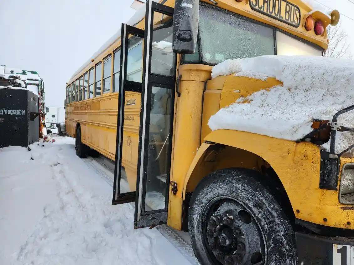 Salvage 1999 Freightliner FS65 Chassis Bus For Parts | Depew, New York ...