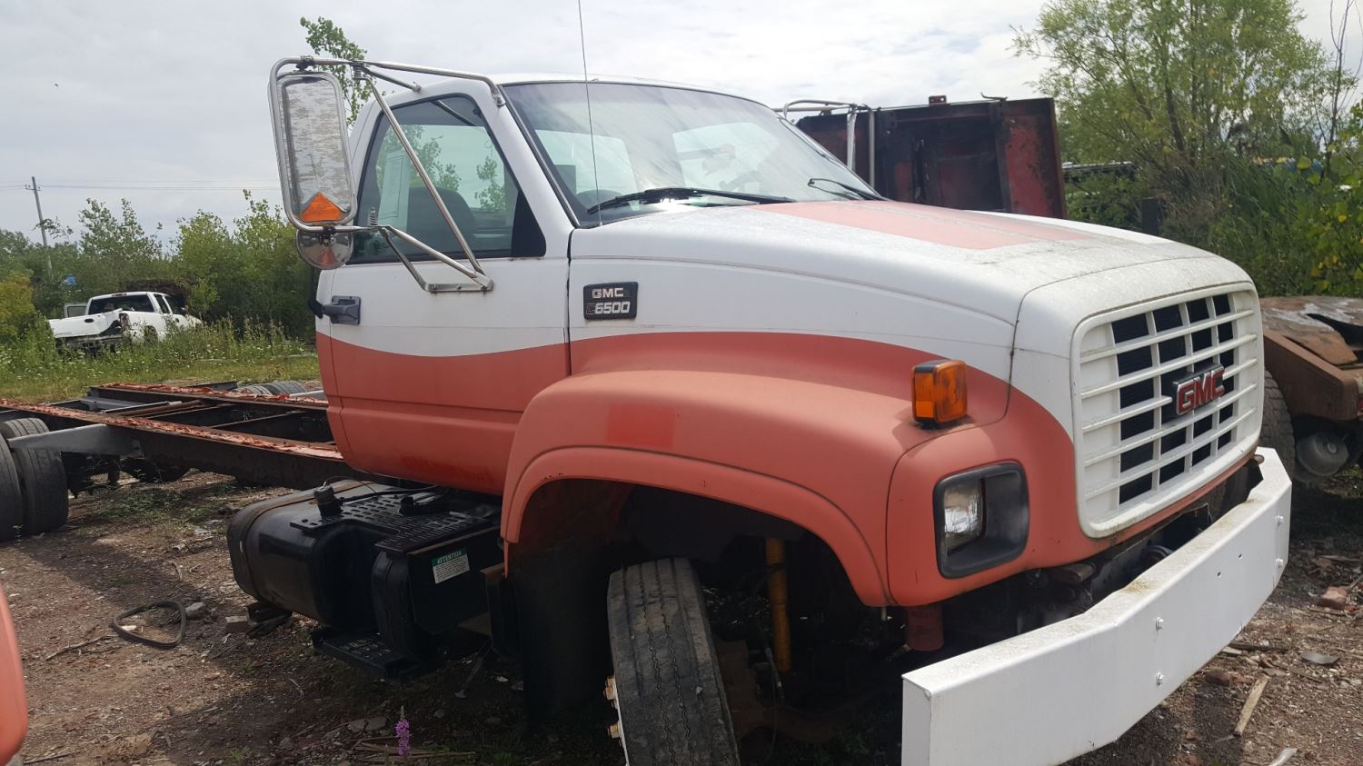 Salvage 2000 GMC C6500 Truck Delivery For Parts | Depew, New York ...