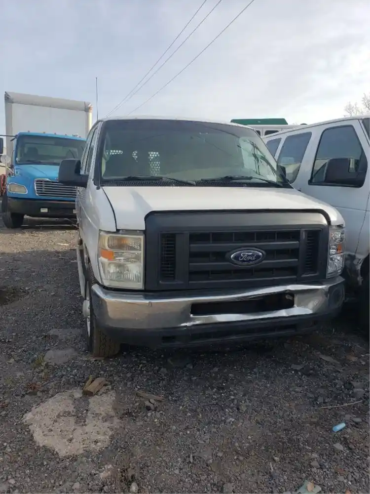 Salvage 2008 Ford Econoline Full-Size Van For Parts | Depew, New York ...